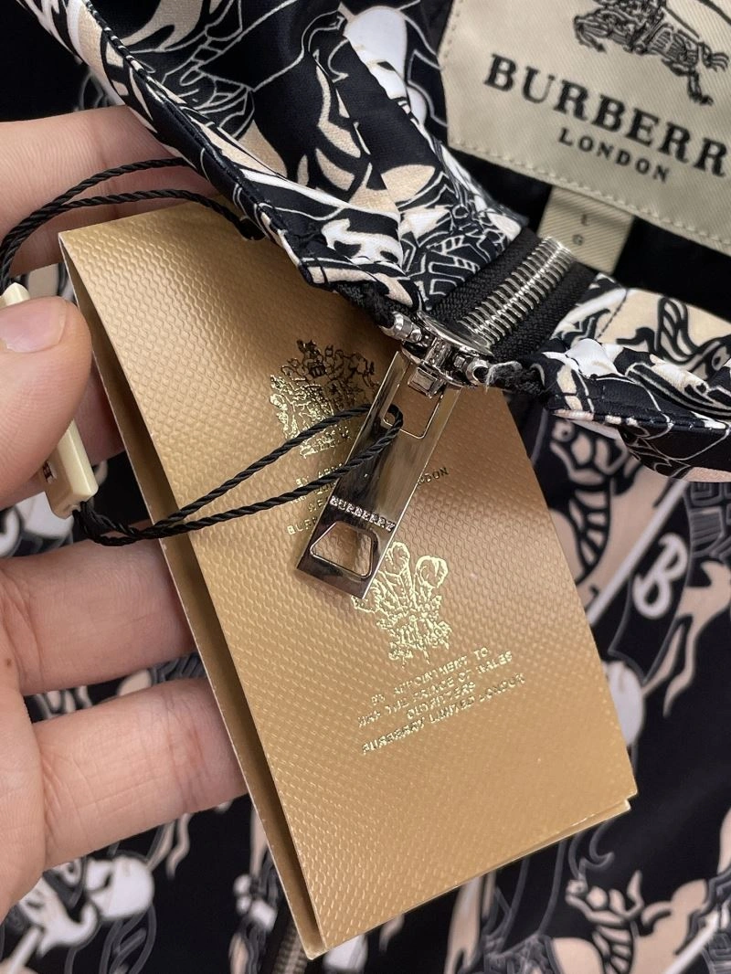 Top mirror Burberry Outwear
