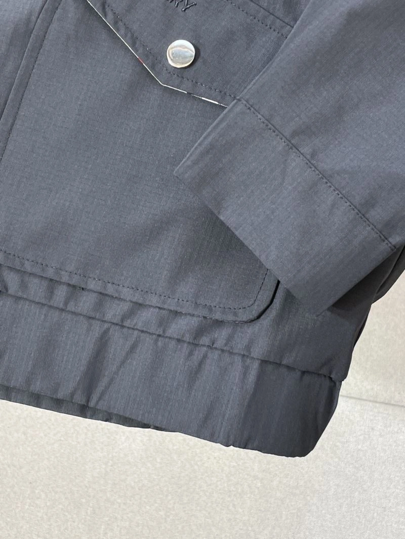 Original Burberry Outwear