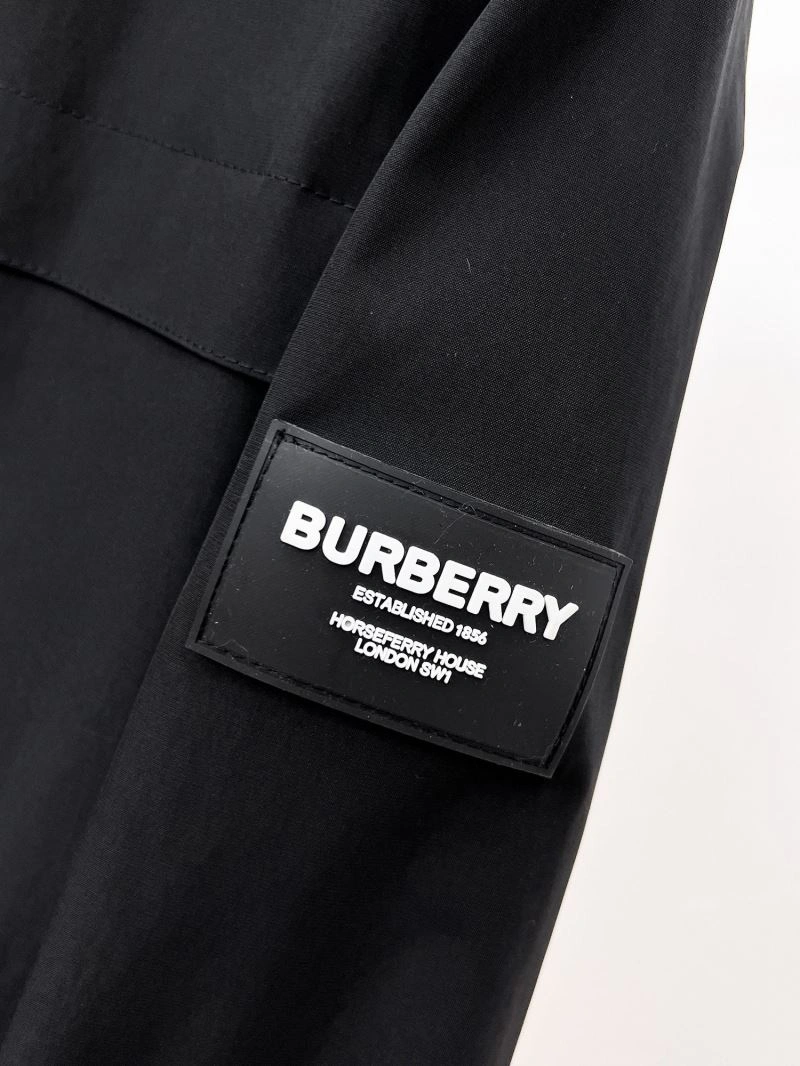 Official Burberry Outwear