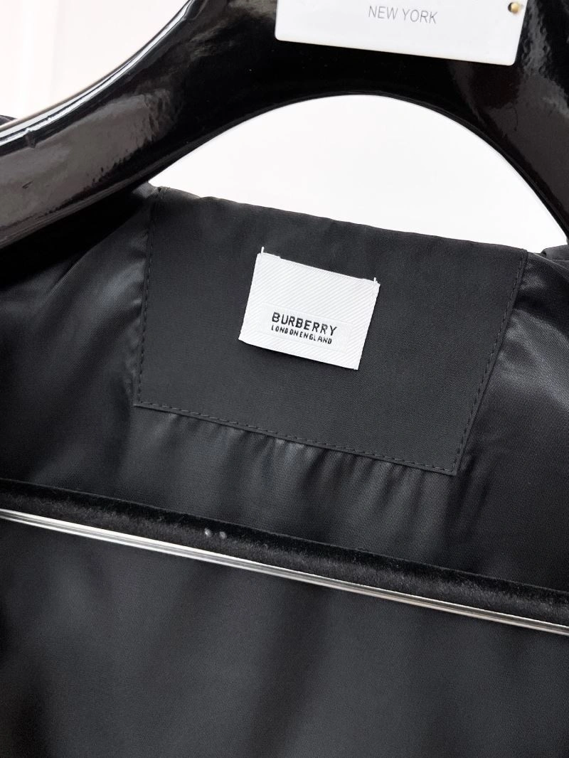 Official Burberry Outwear