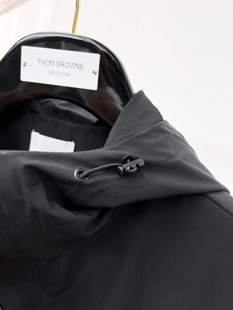 Official Burberry Outwear