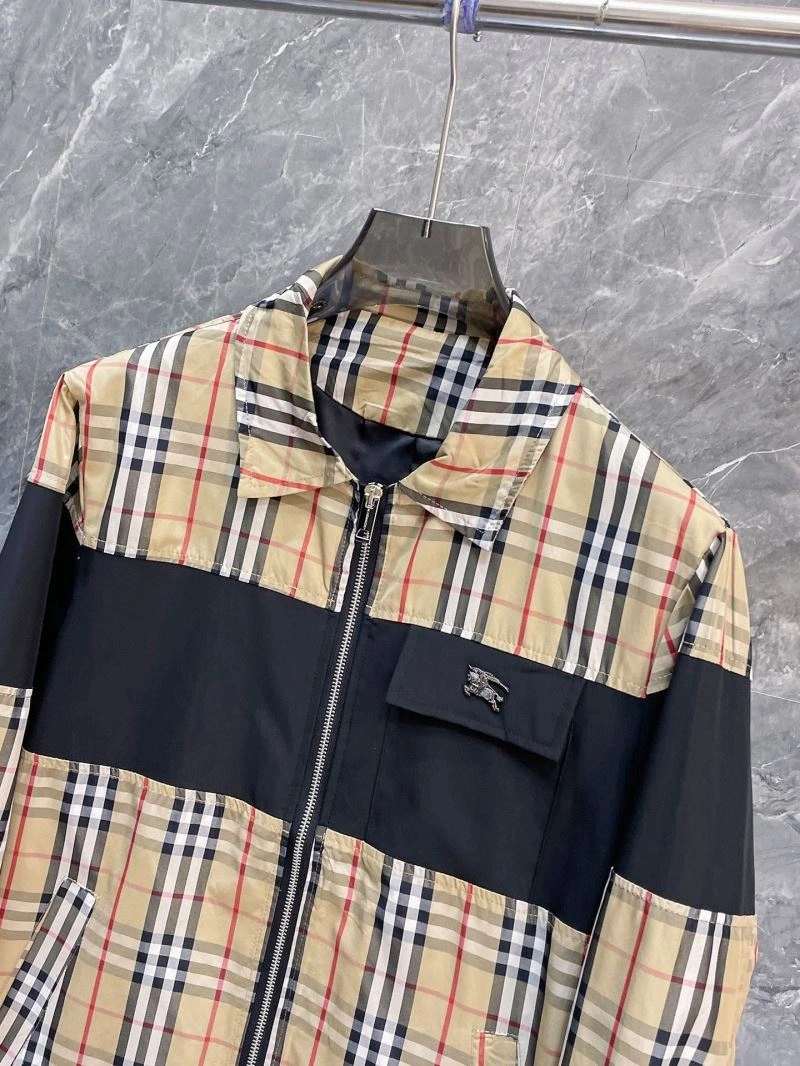 Accurate model Burberry Outwear