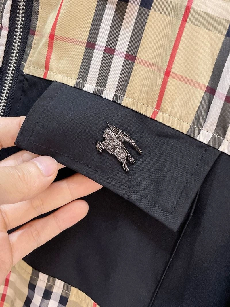 Accurate model Burberry Outwear