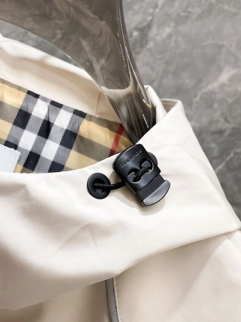 Top mirror Burberry Outwear