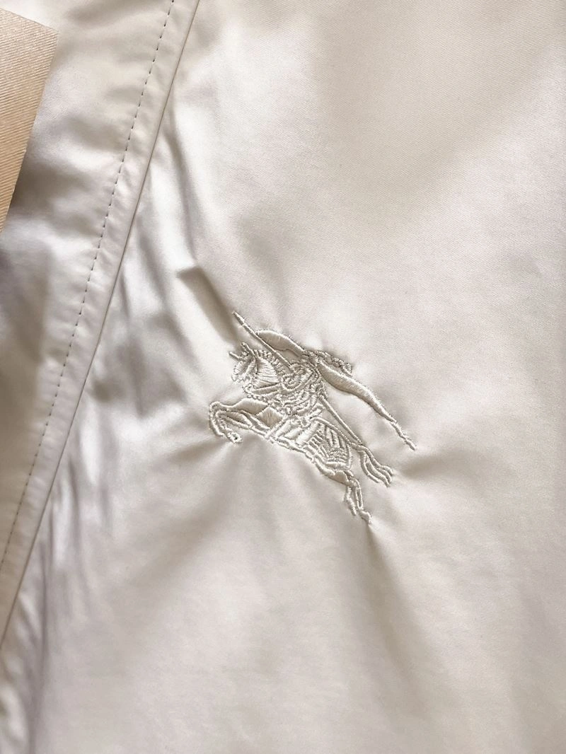 Top mirror Burberry Outwear