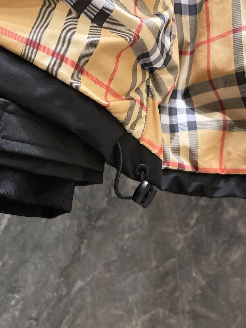 Legit Burberry Outwear