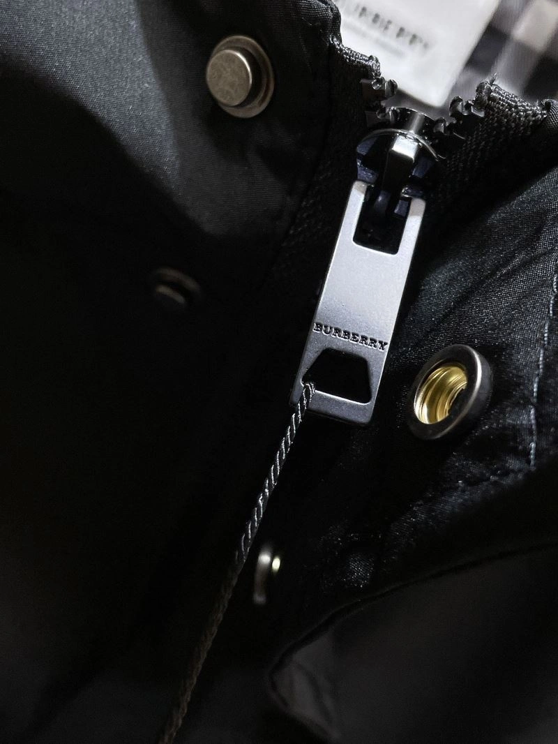 Legit Burberry Outwear