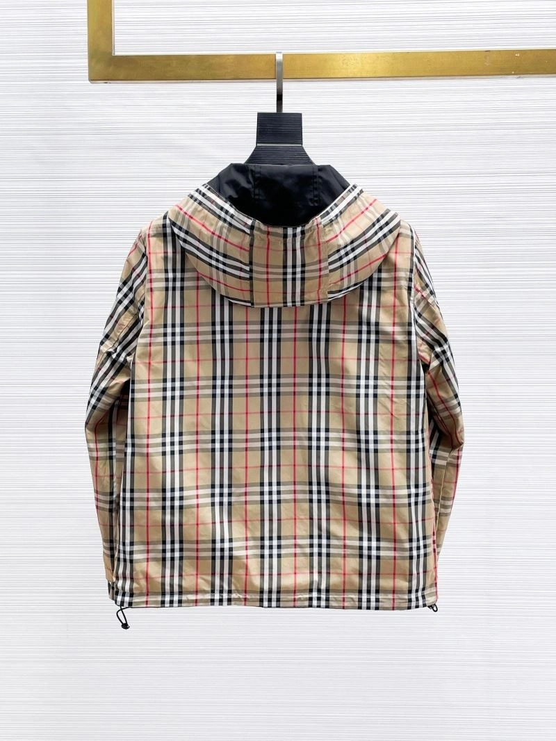 Precise copy Burberry Outwear