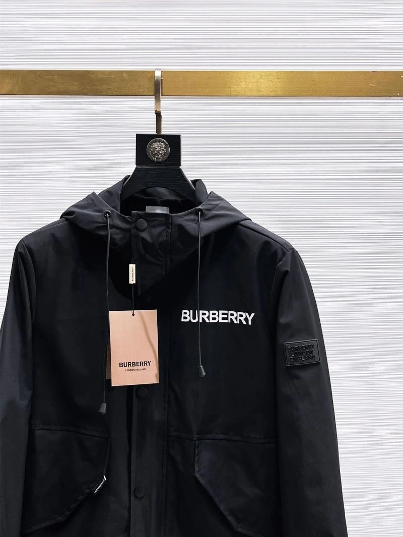 Legit Burberry Outwear