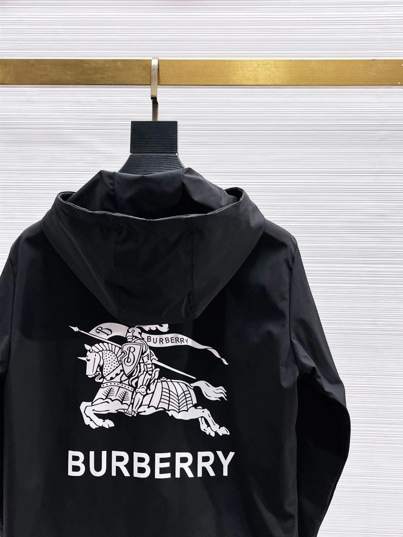 Legit Burberry Outwear