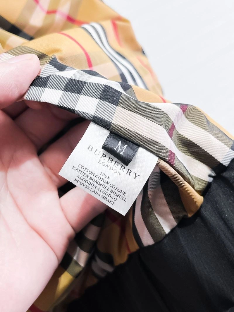 Bargain Burberry Outwear