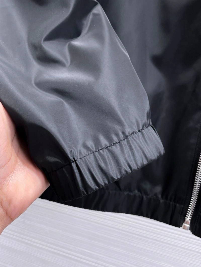 Brand-original Burberry Outwear