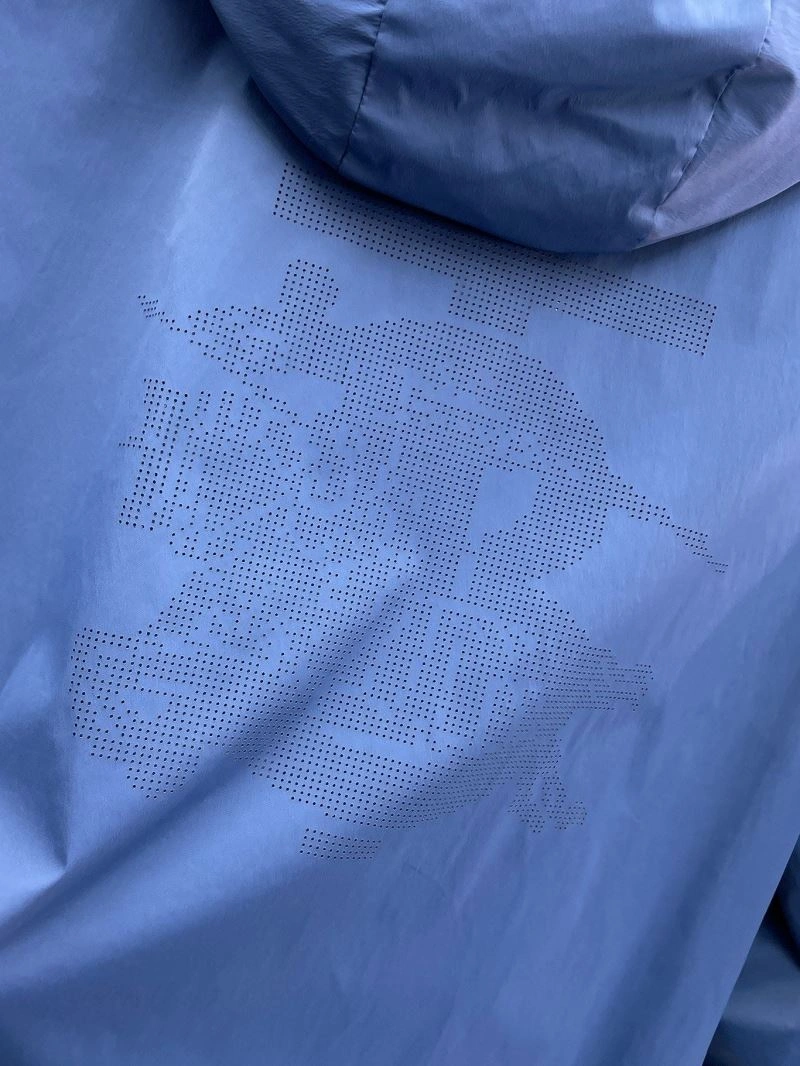 Reasonably priced Burberry Outwear