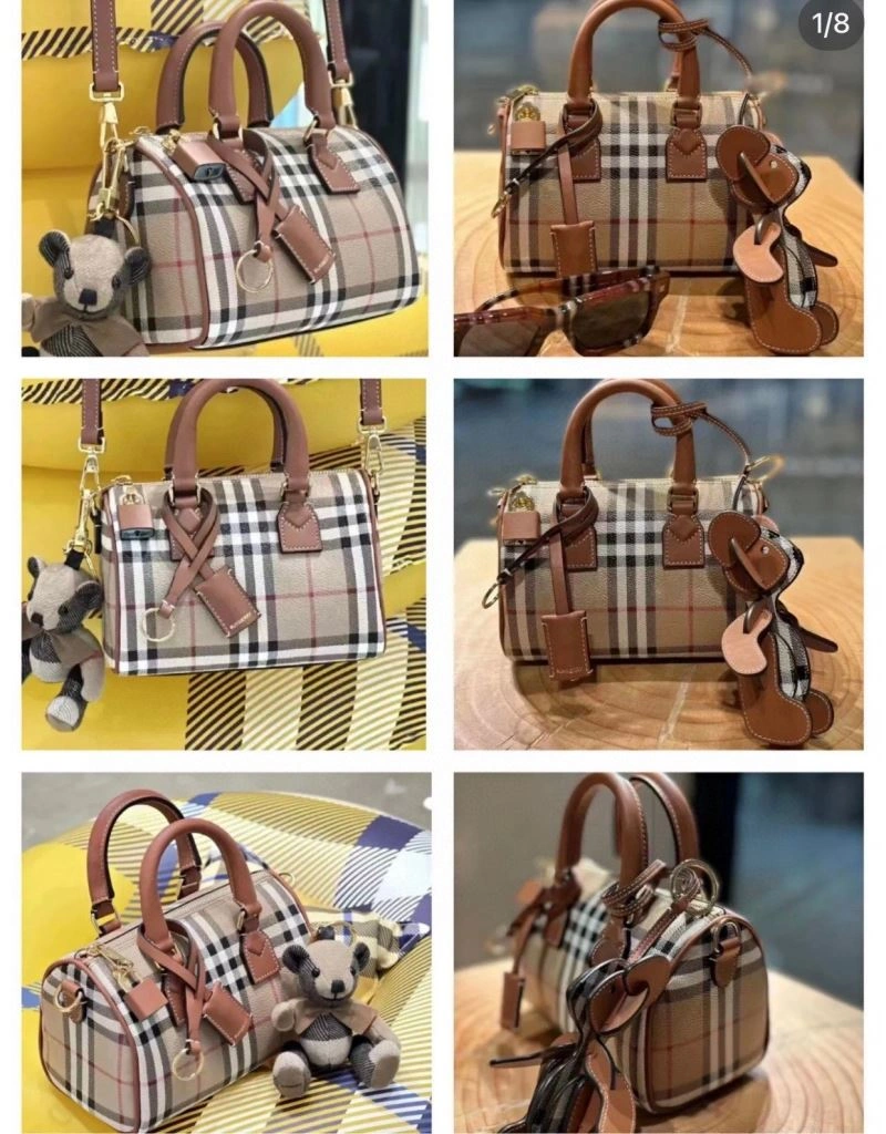 Accurate model Burberry Pillow Bags