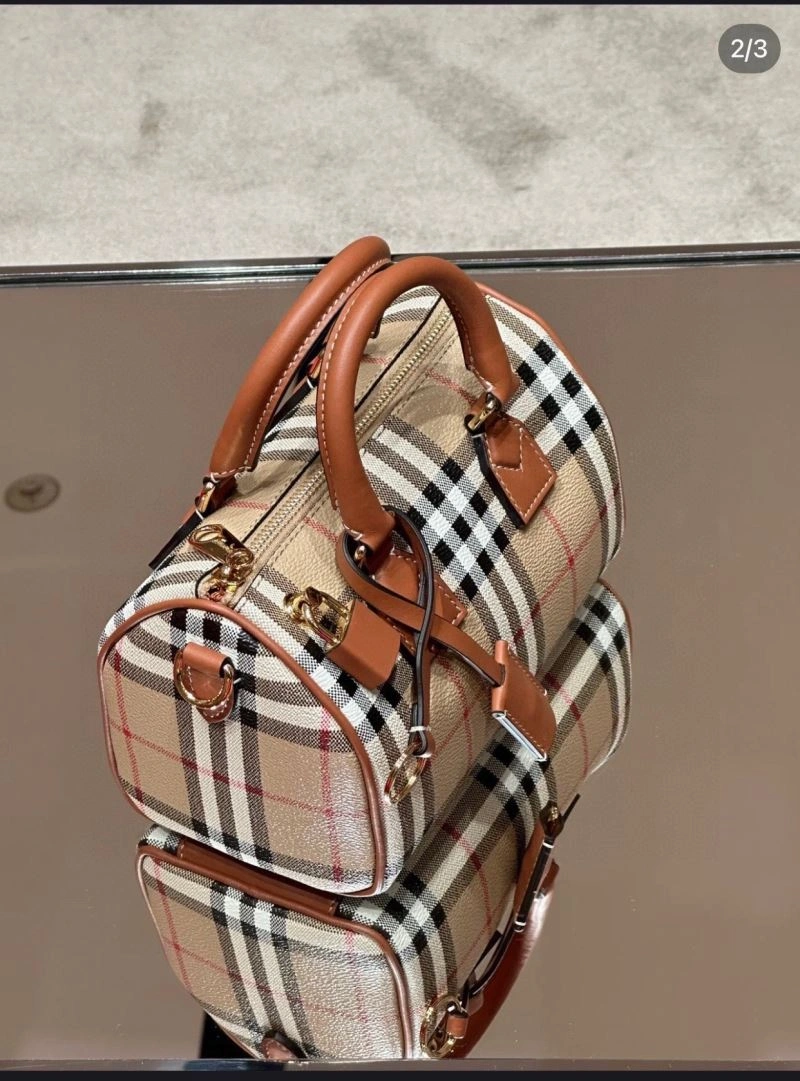 Accurate model Burberry Pillow Bags
