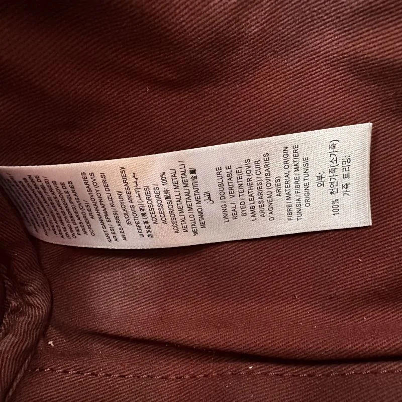 Value-priced Burberry Pillow Bags