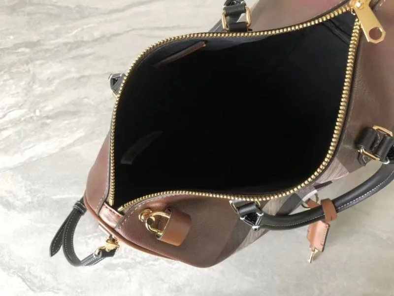 Mirror quality Burberry Pillow Bags