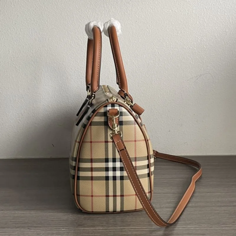 Value-priced Burberry Pillow Bags
