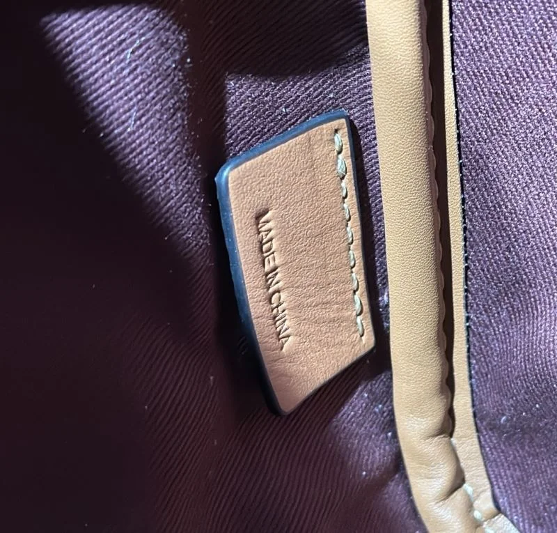 Accurate model Burberry Pillow Bags