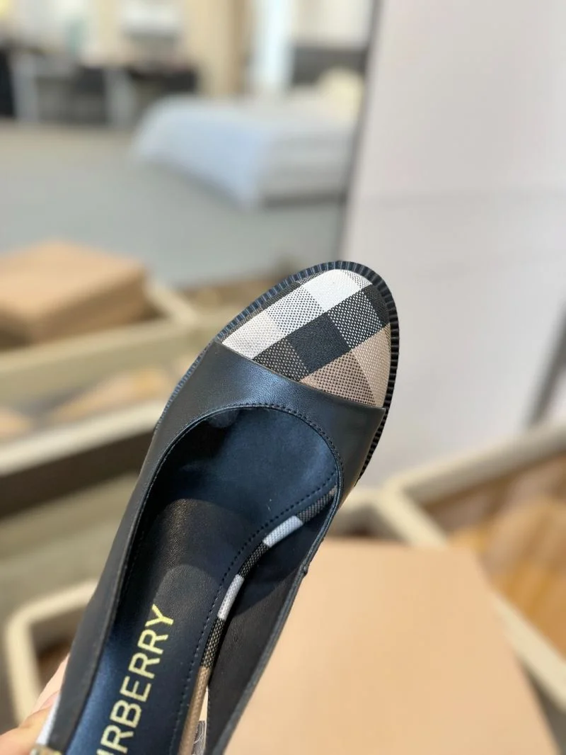 Legit Burberry Sandals
