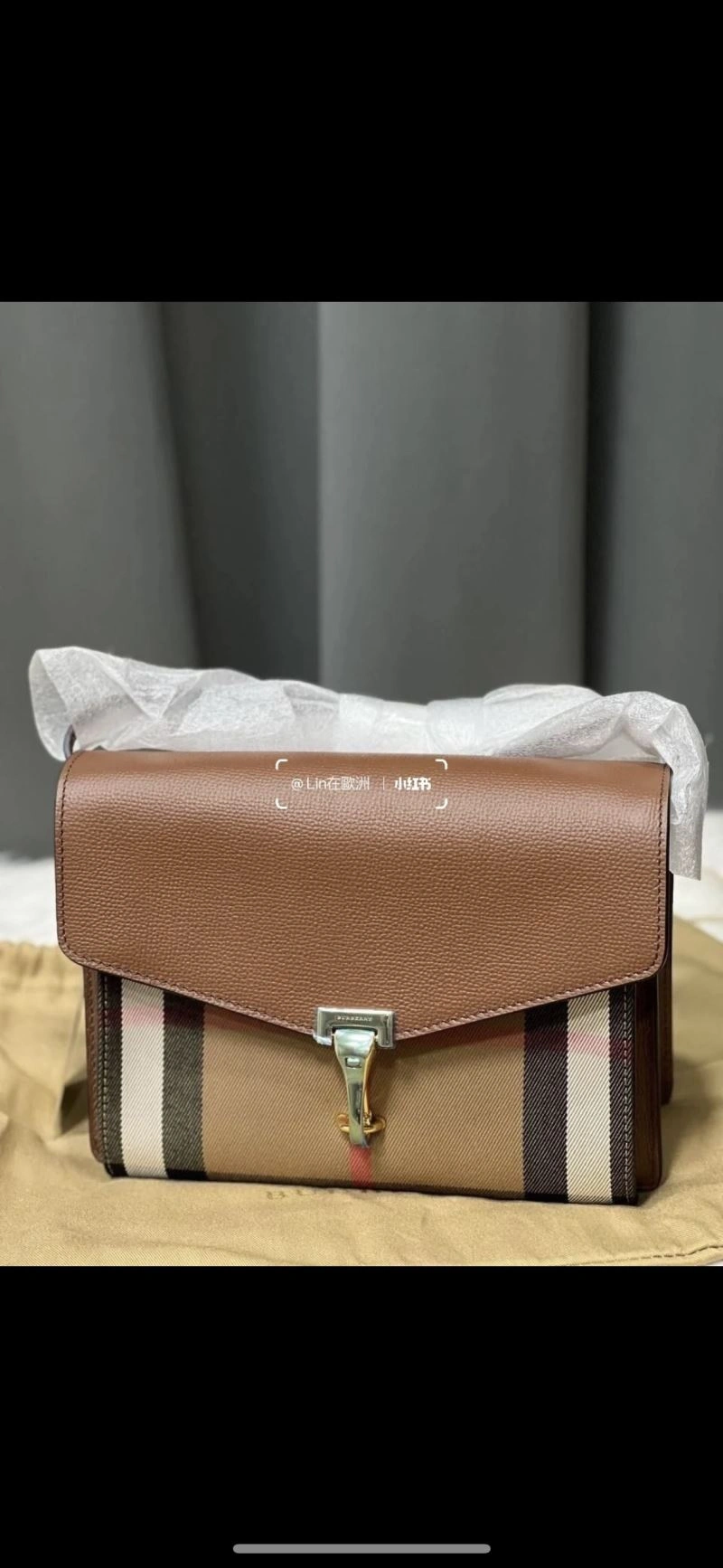 Exact replica Burberry Satchel Bags
