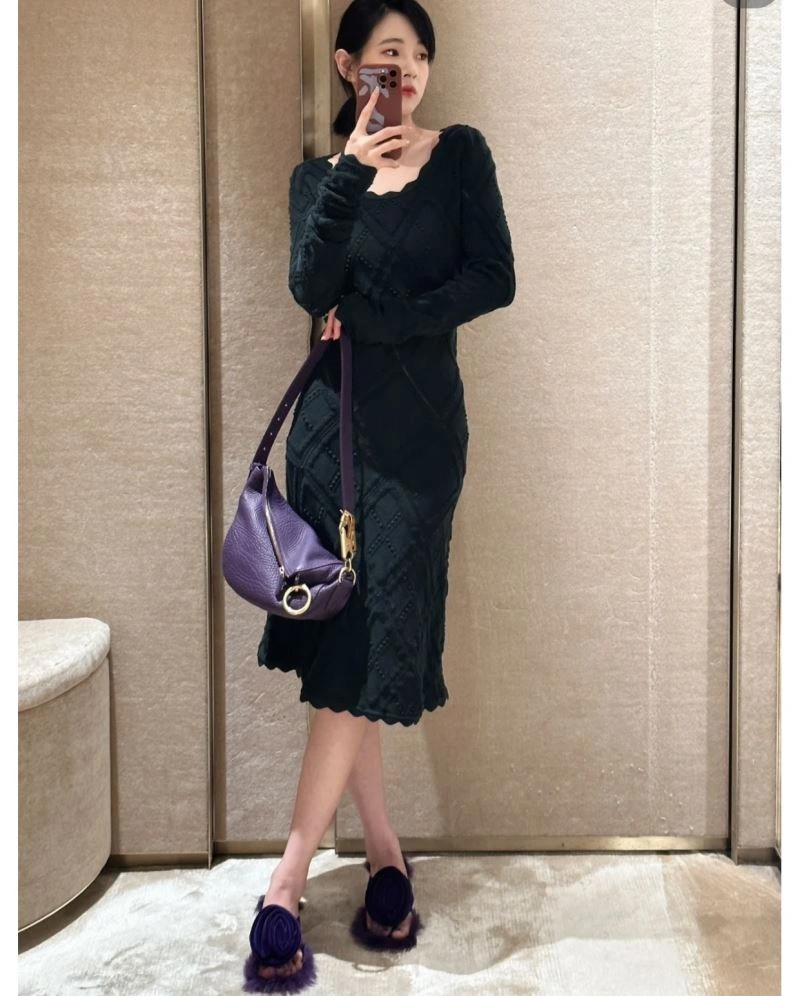 Value-priced Burberry Satchel Bags