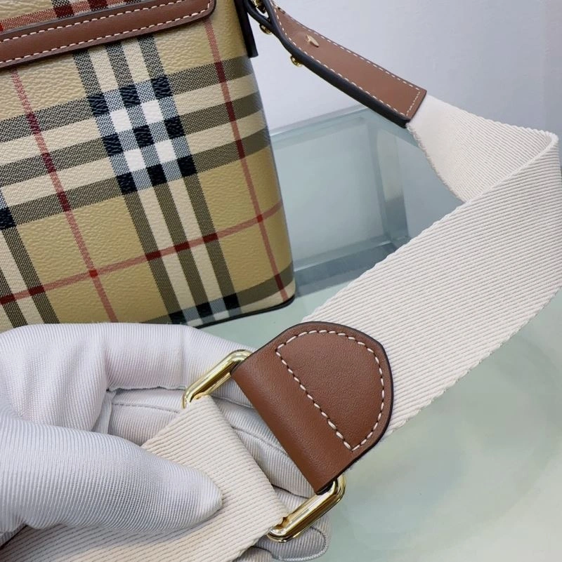 High accuracy Burberry Satchel Bags