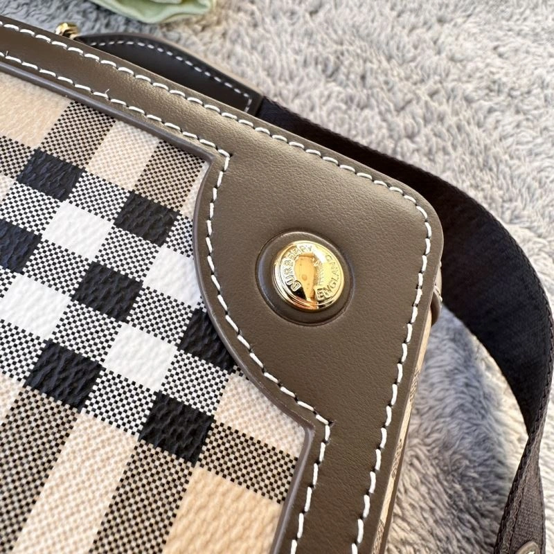 Accurate model Burberry Satchel Bags