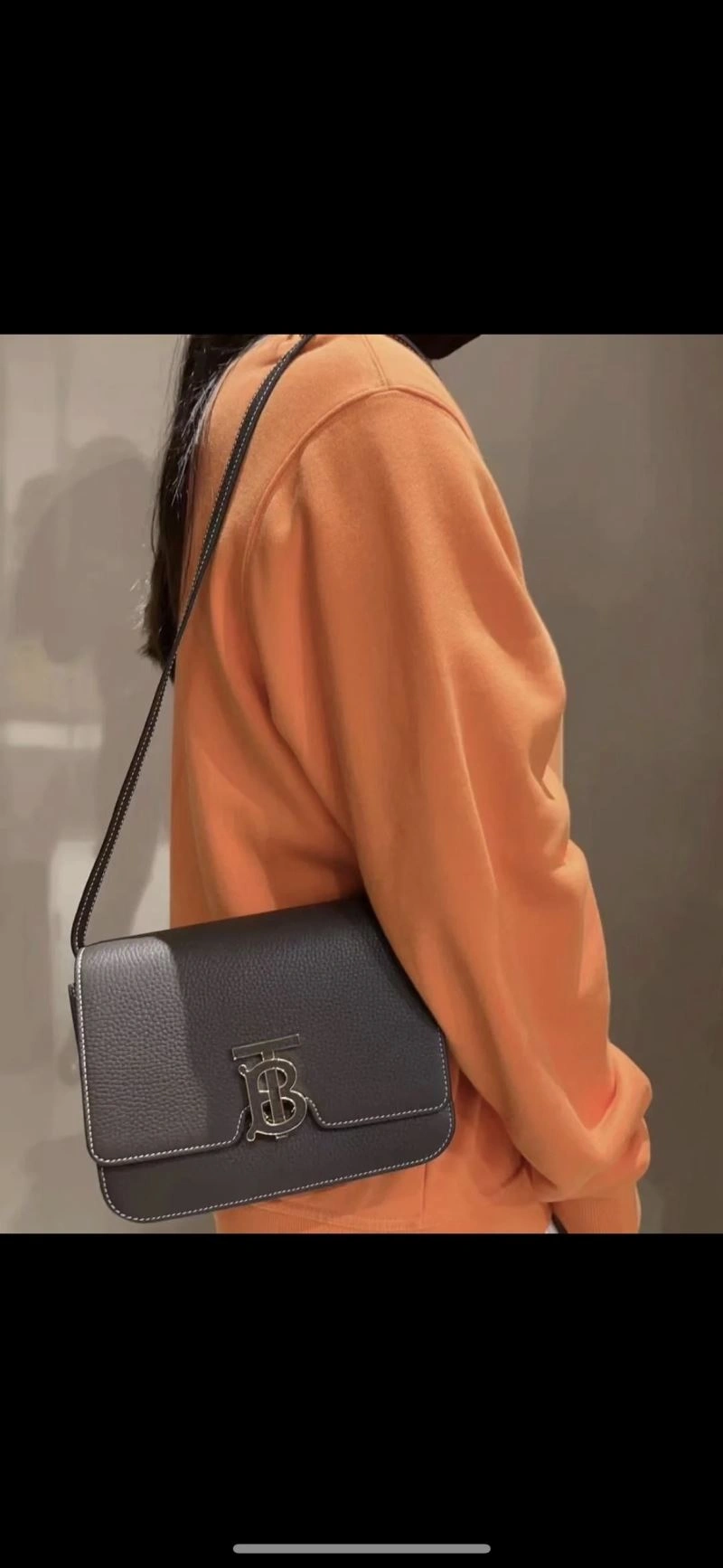 Low-cost Burberry Satchel Bags