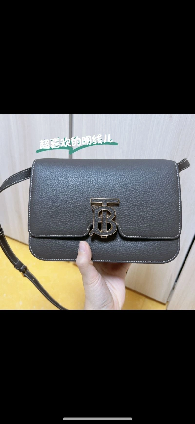 Low-cost Burberry Satchel Bags