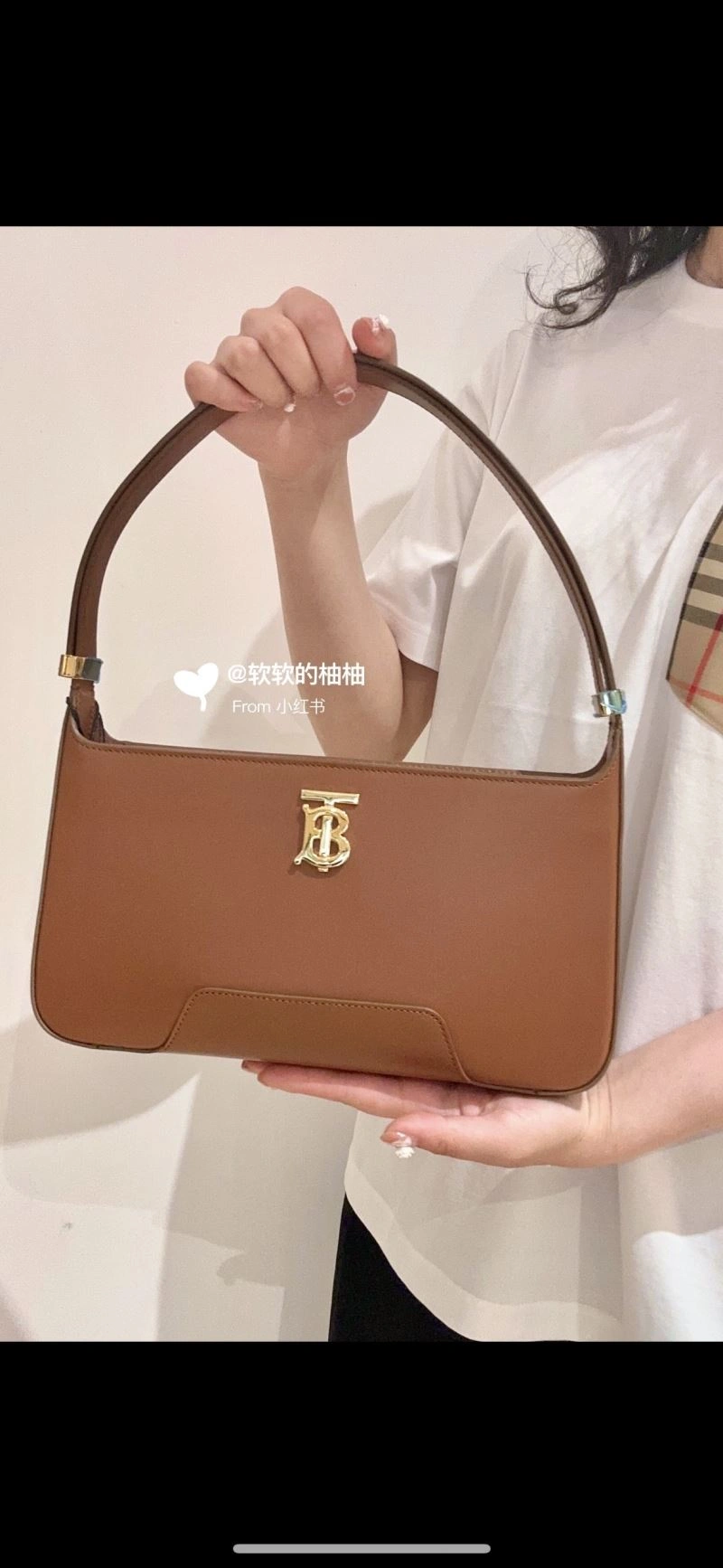 Accurate model Burberry Satchel Bags