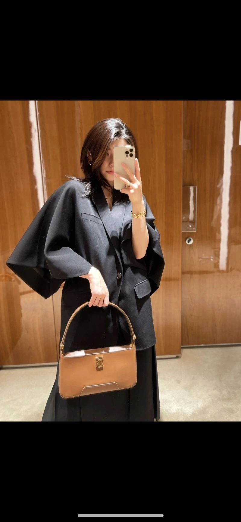Accurate model Burberry Satchel Bags