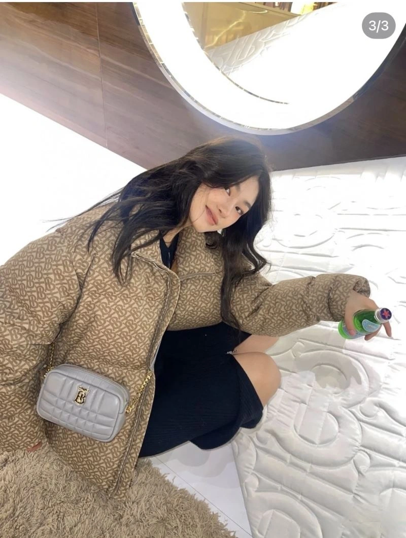 Inexpensive Burberry Satchel Bags