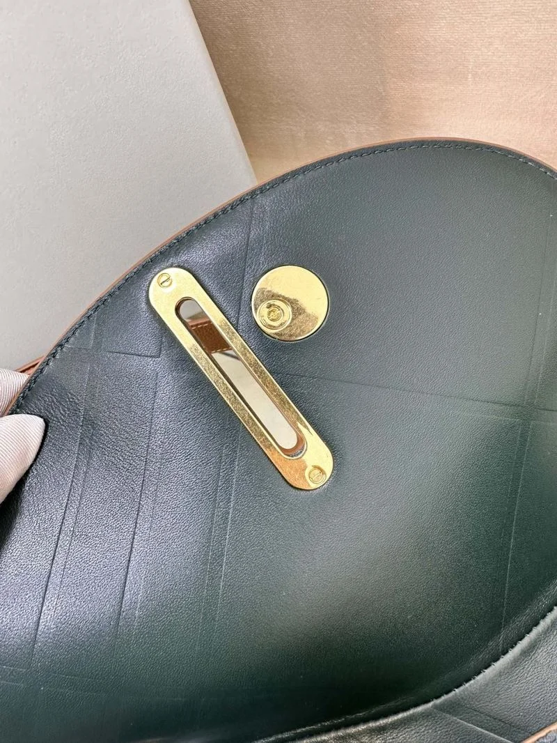 Bargain Burberry Satchel Bags