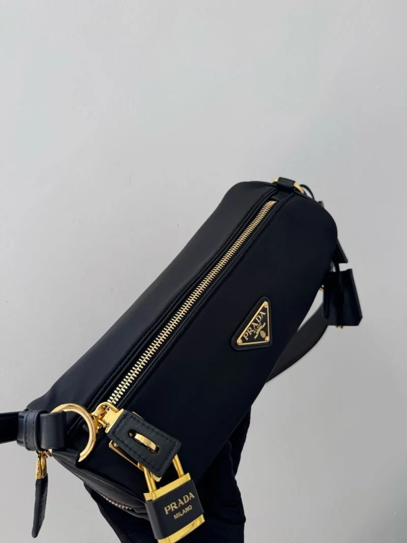 Low-cost Burberry Satchel Bags