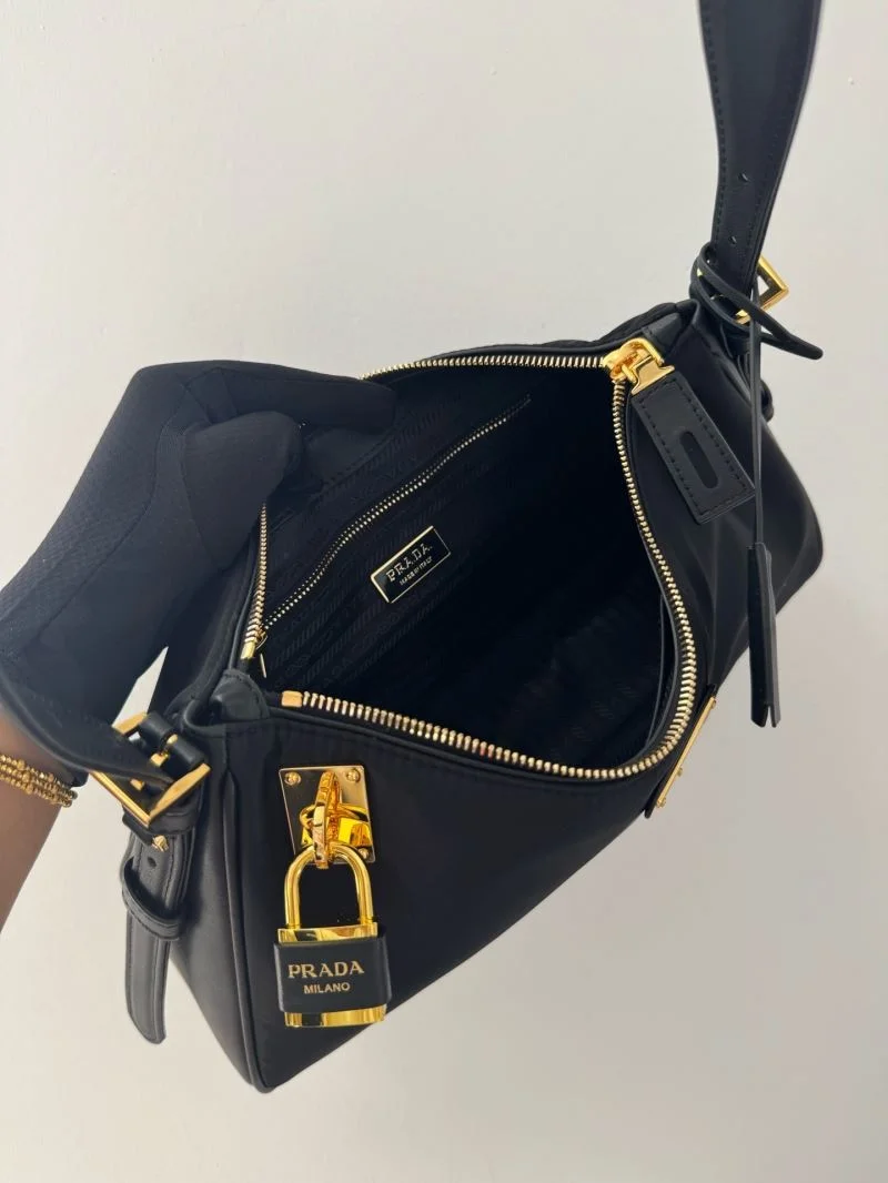 Top match Burberry Satchel Bags