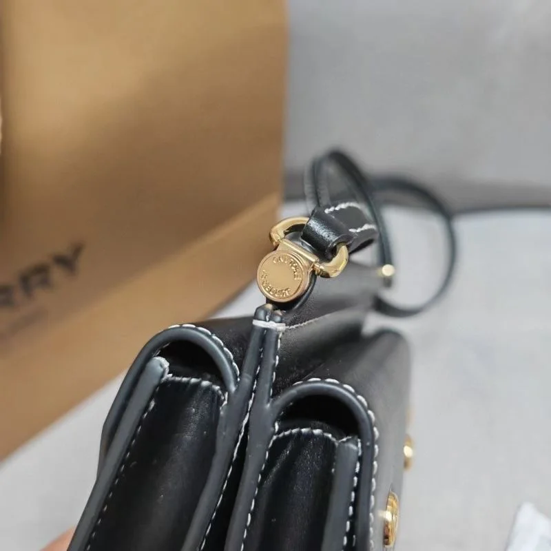 Inexpensive Burberry Satchel Bags