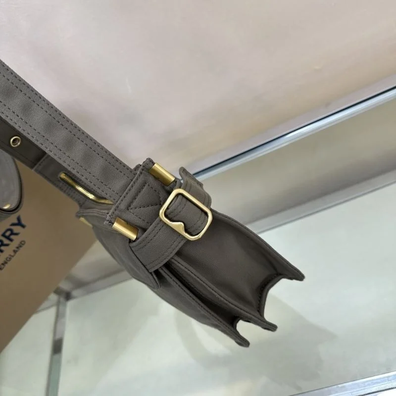 Top mirror Burberry Satchel Bags