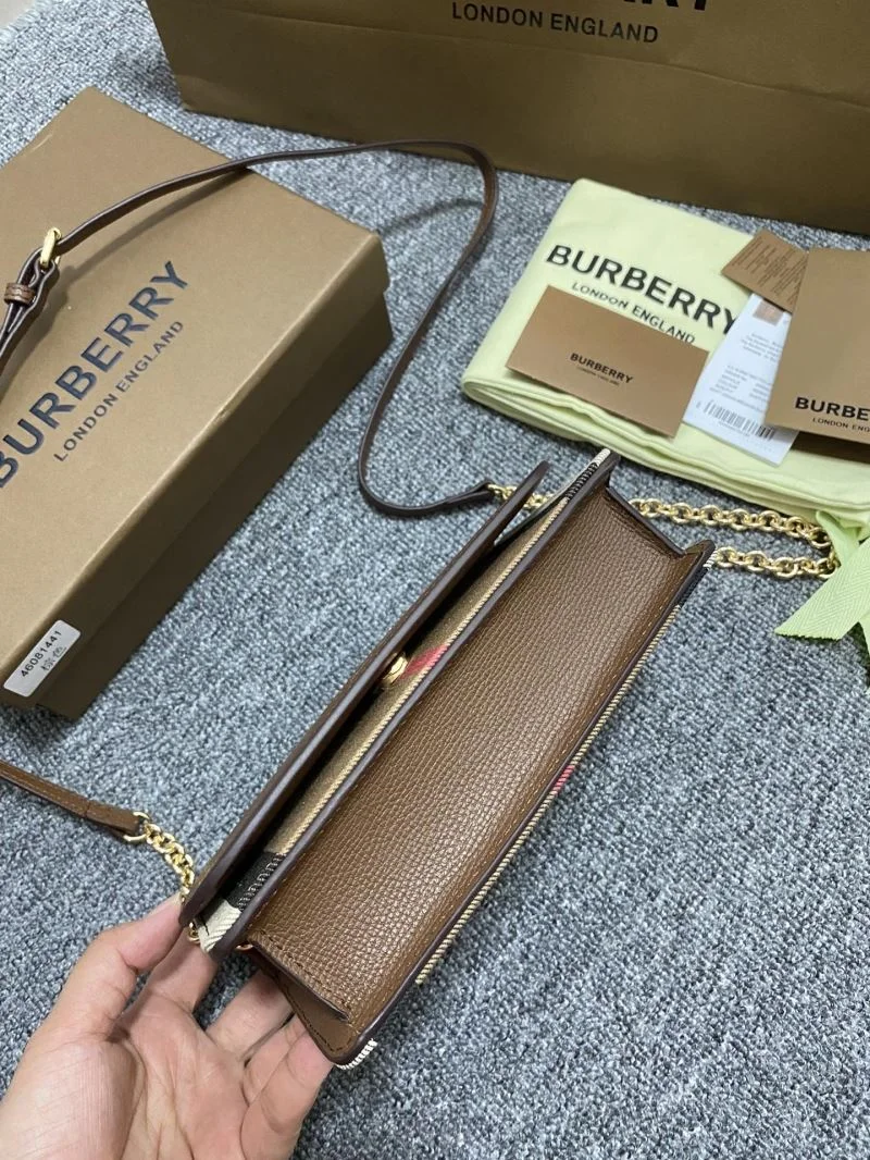 Accurate model Burberry Satchel Bags