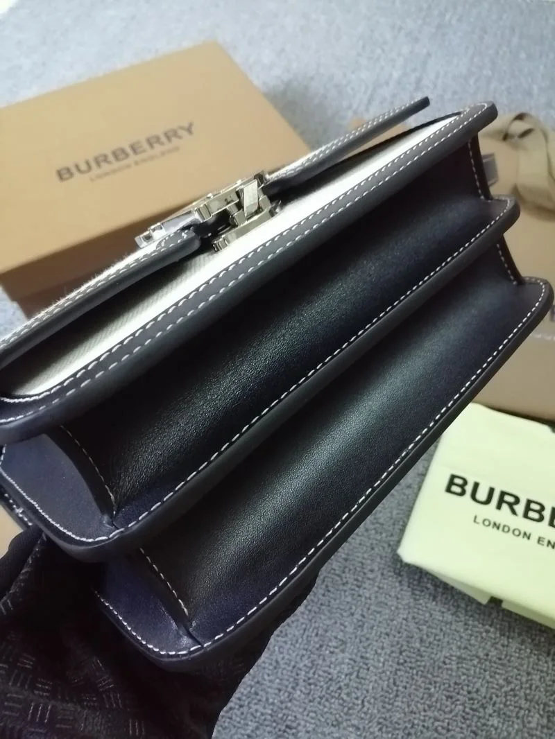 High accuracy Burberry Satchel Bags
