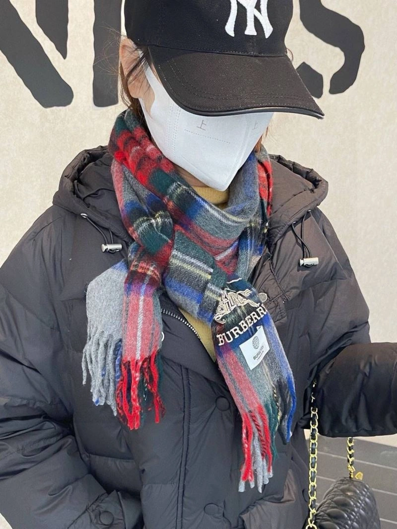 Cut-rate Burberry Scarf