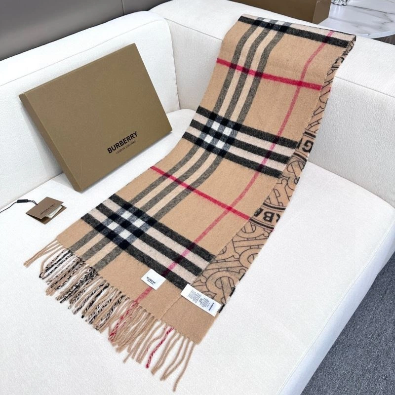 Low-cost Burberry Scarf
