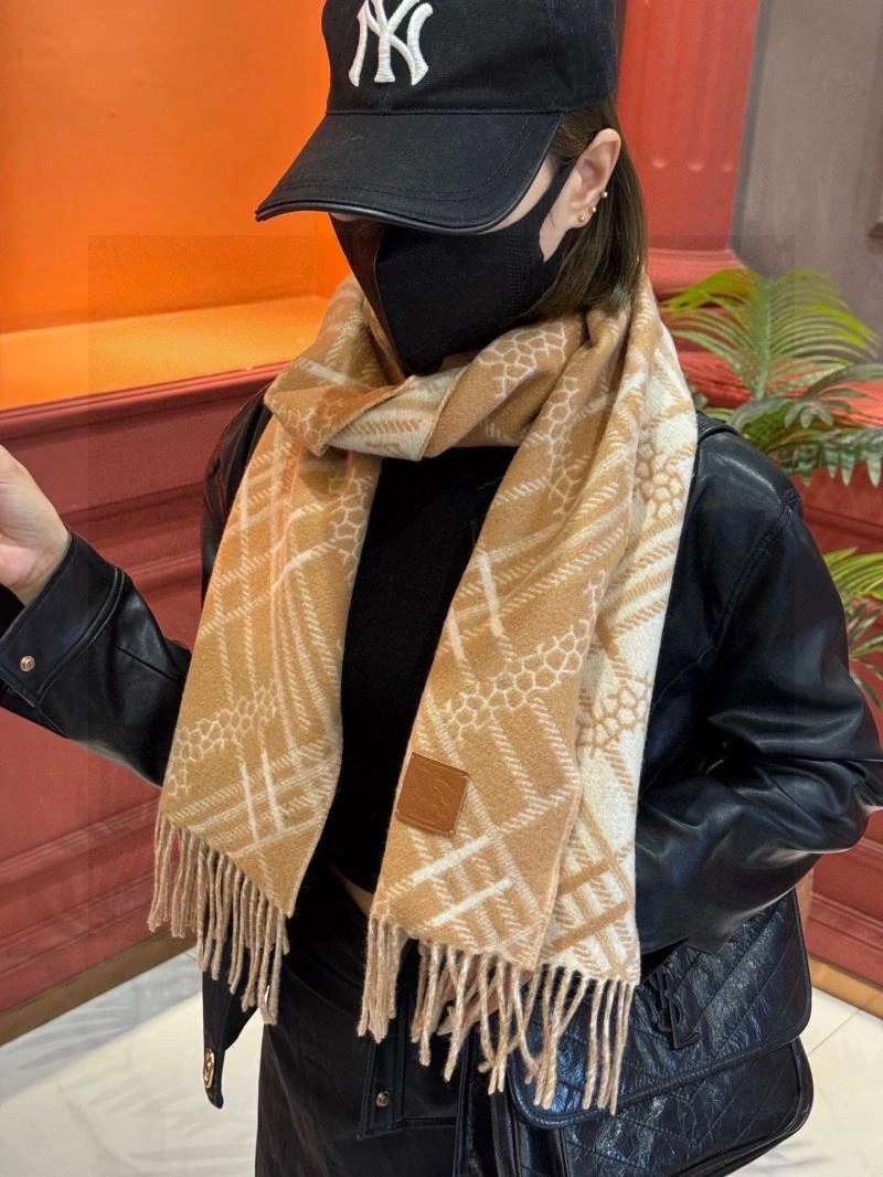 Indistinguishable Burberry Scarf