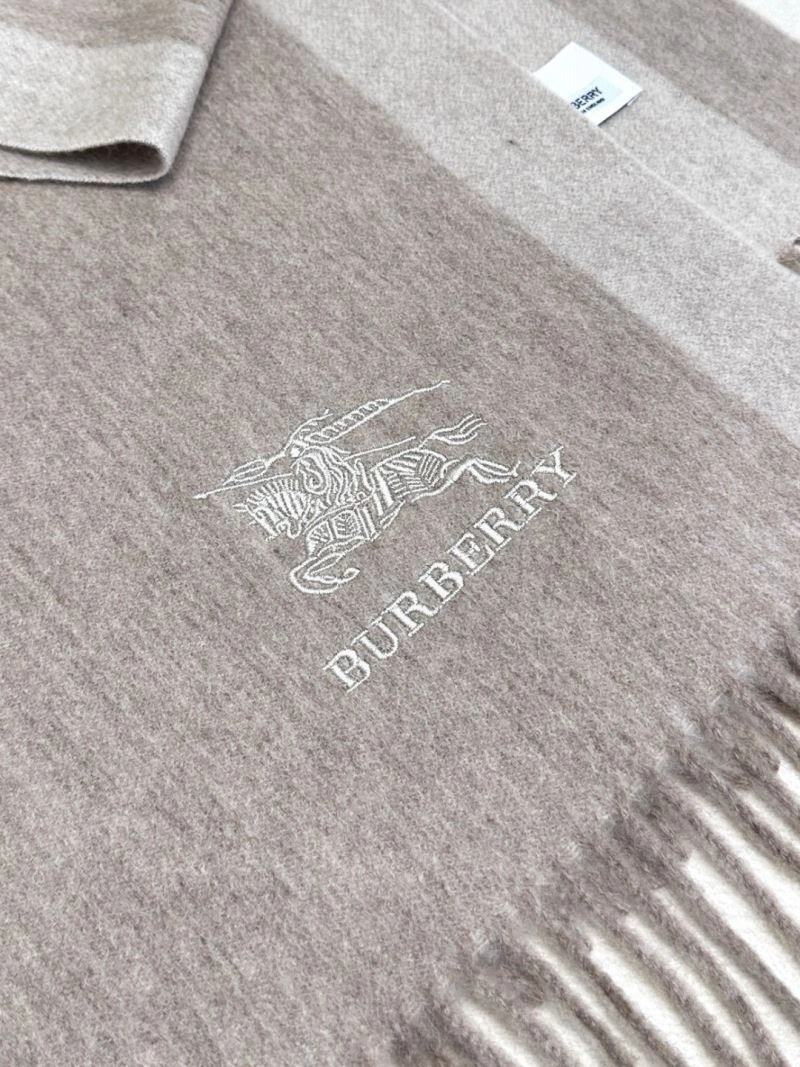High fidelity Burberry Scarf