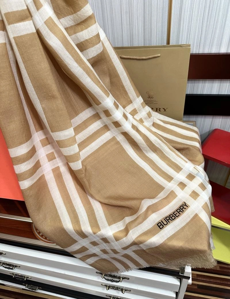 Factory-made Burberry Scarf