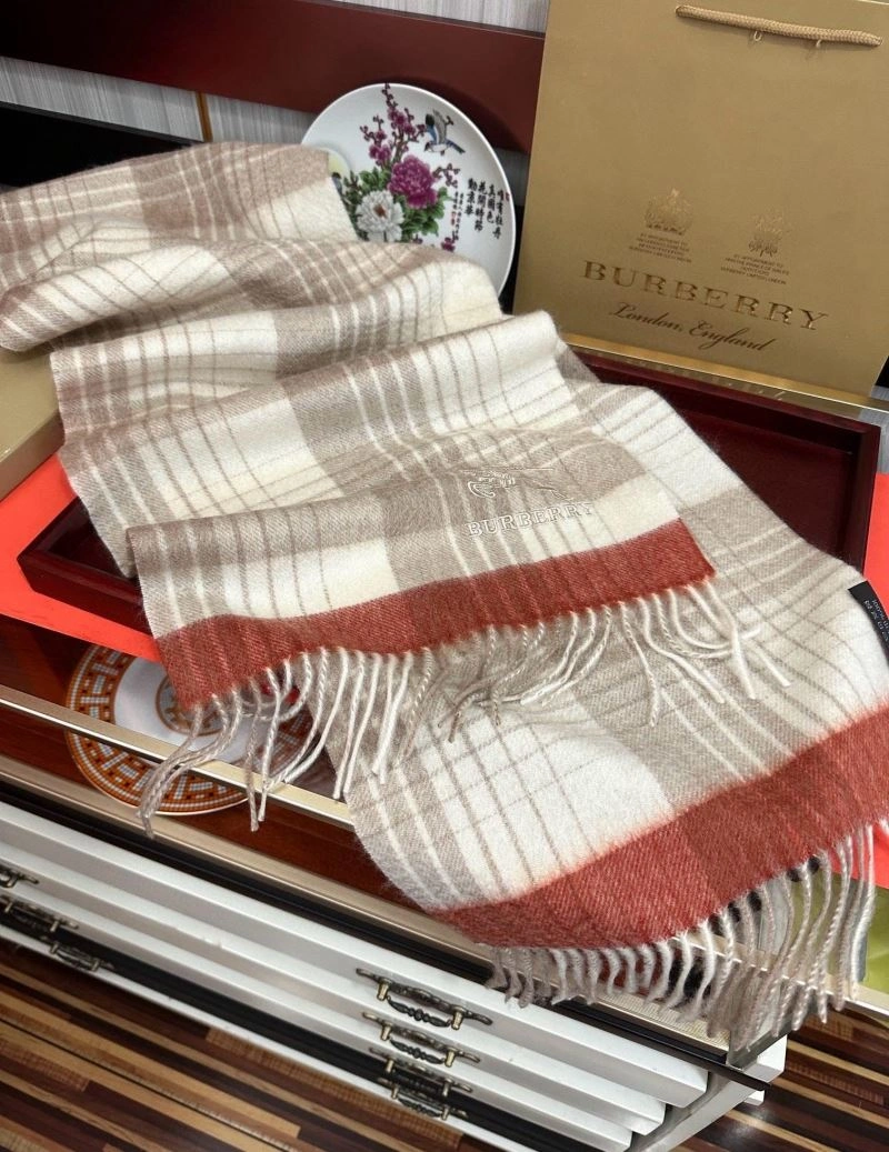Legit Burberry Scarf