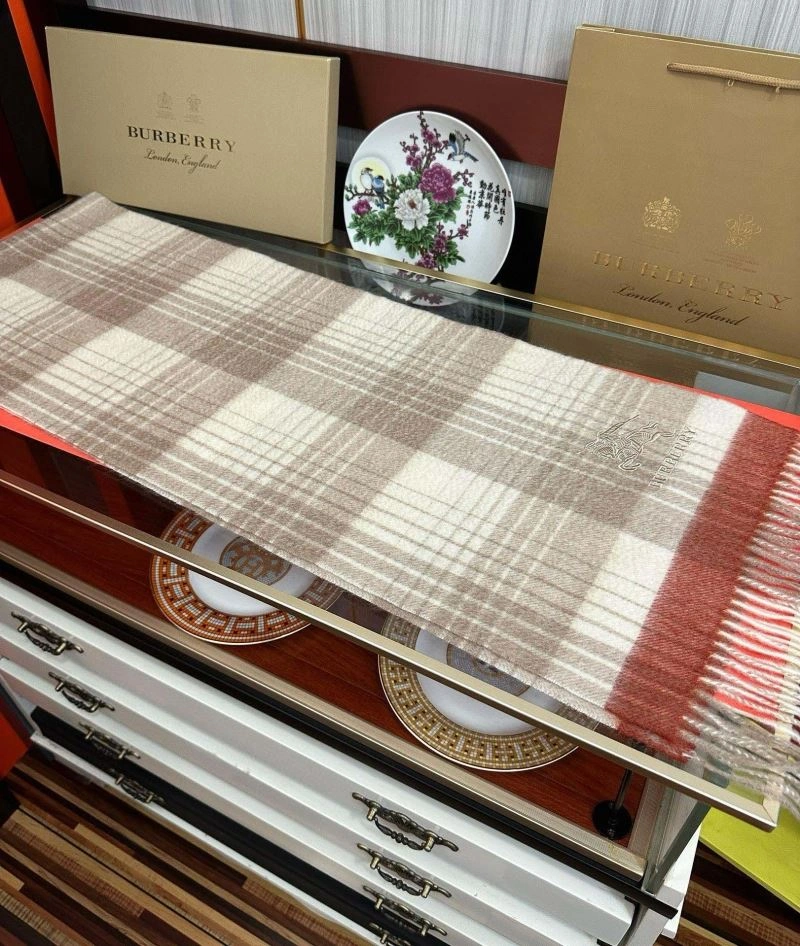 Legit Burberry Scarf
