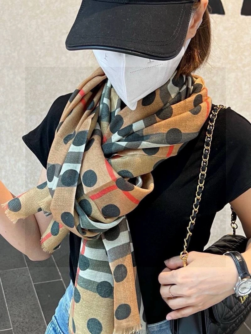 Precise copy Burberry Scarf