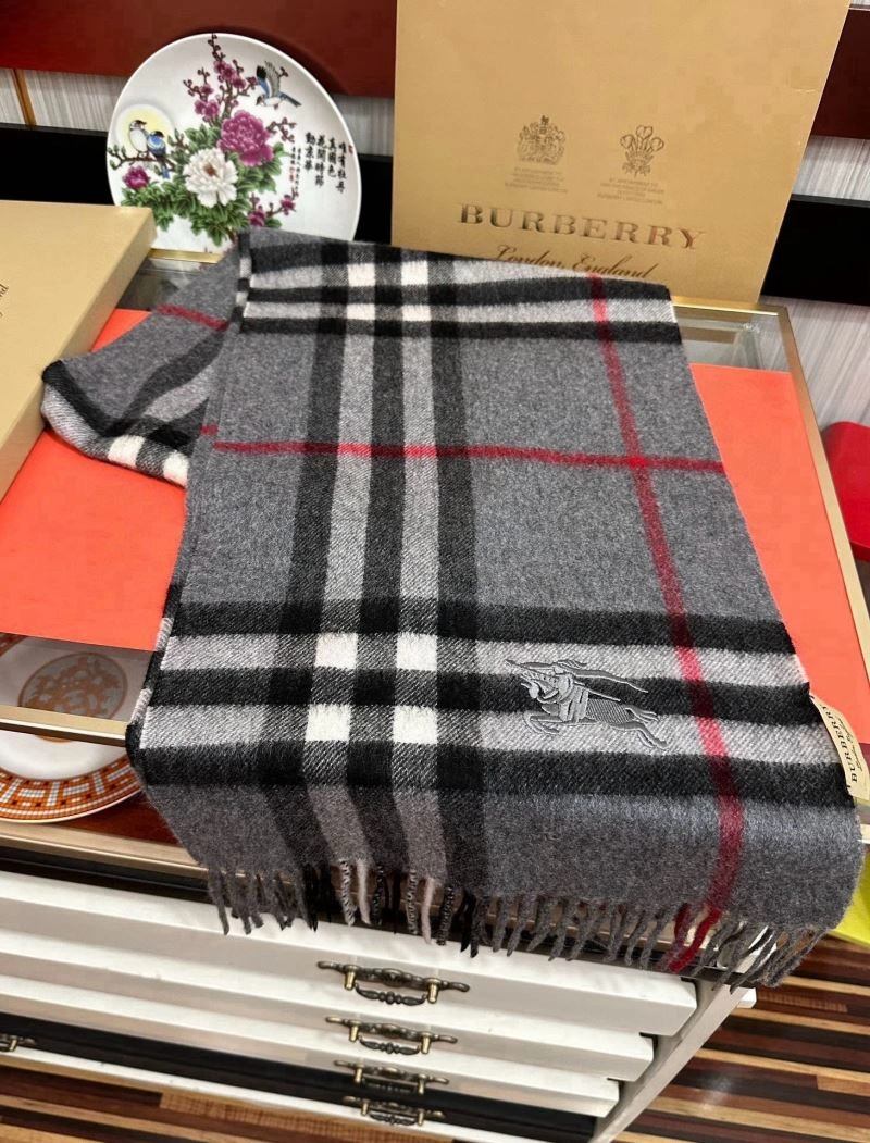 Exact replica Burberry Scarf