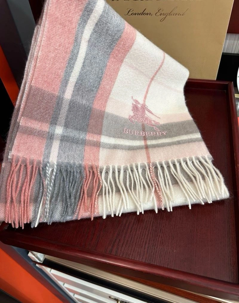 Legit Burberry Scarf